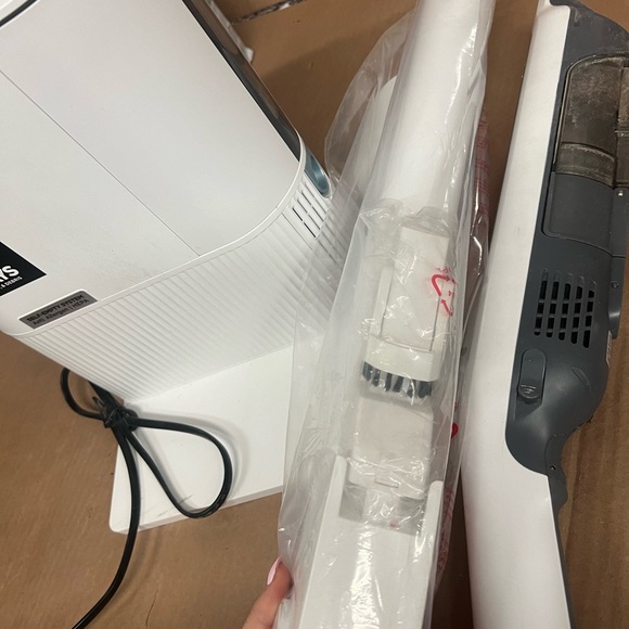 Shark | Other | Shark Ws64ae Wandvac System Ultralight Powerful ...